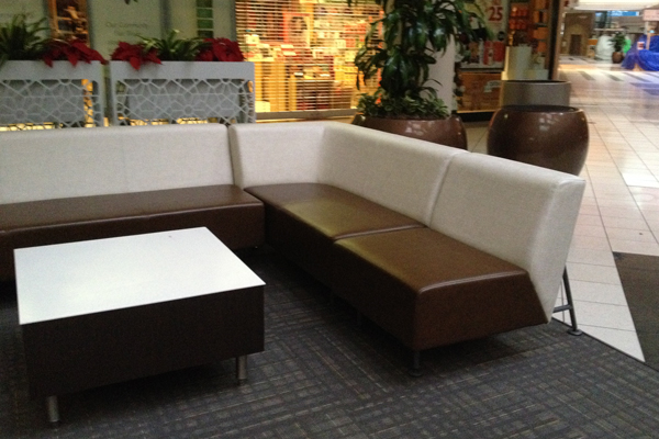 Furniture for Shopping Malls and Retail Environments - Villa Hallmark