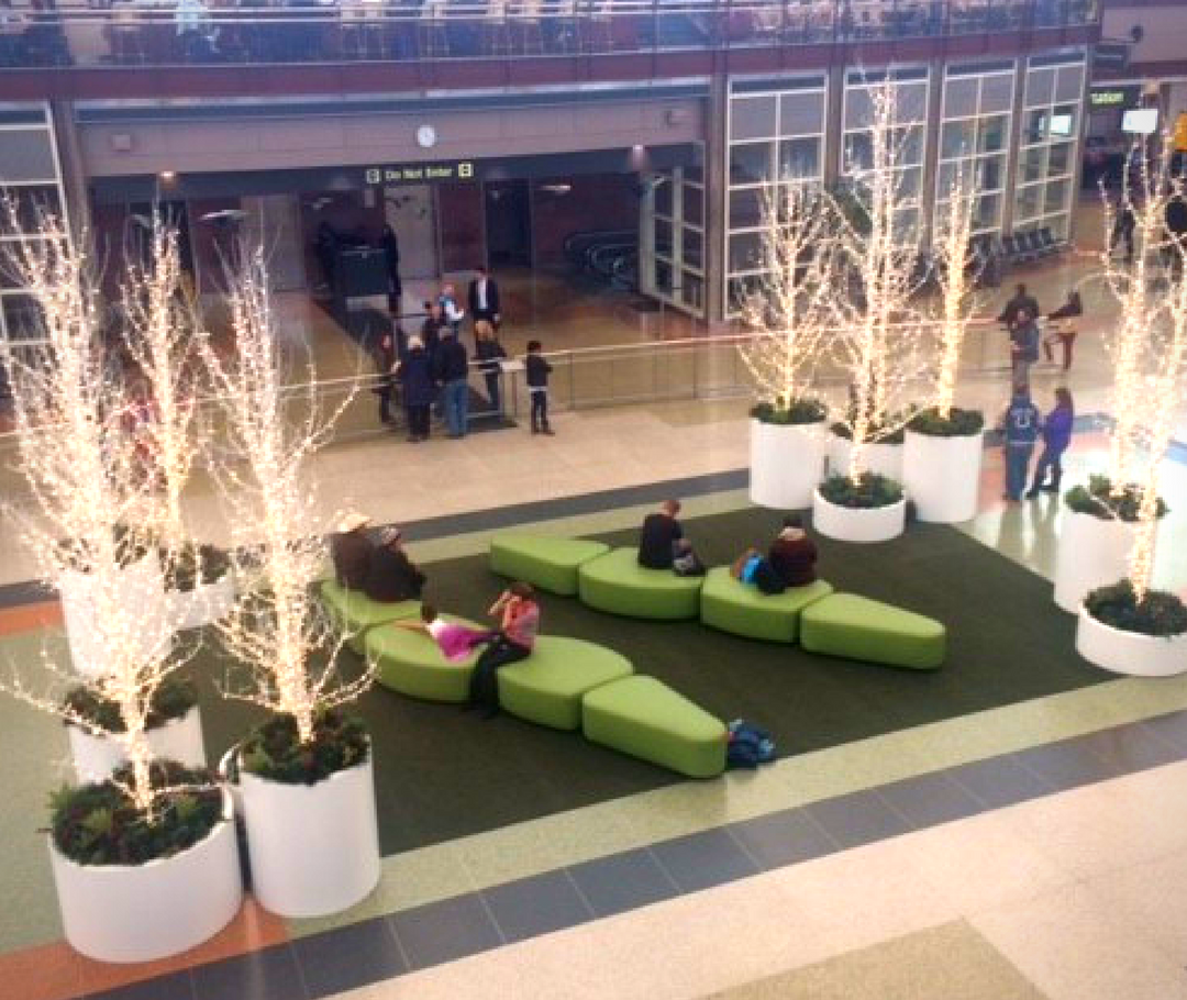 Eight reasons to consider modular seating - Villa Hallmark