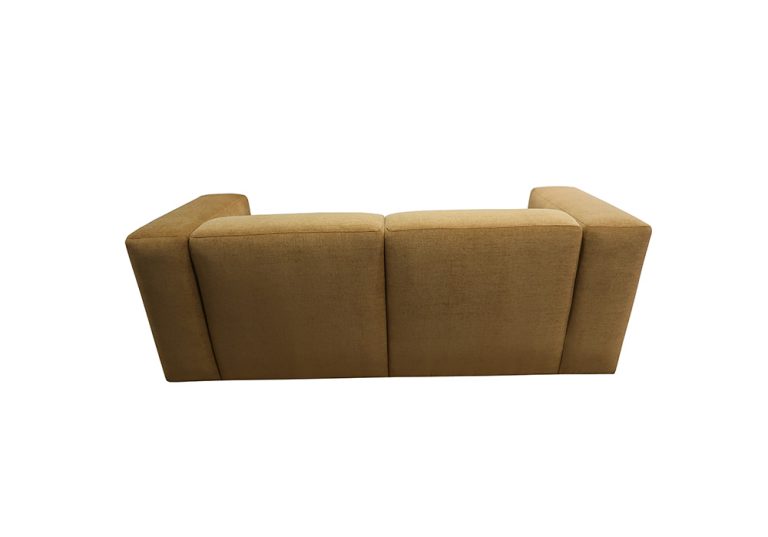 Alias Sofa - Villa Hallmark